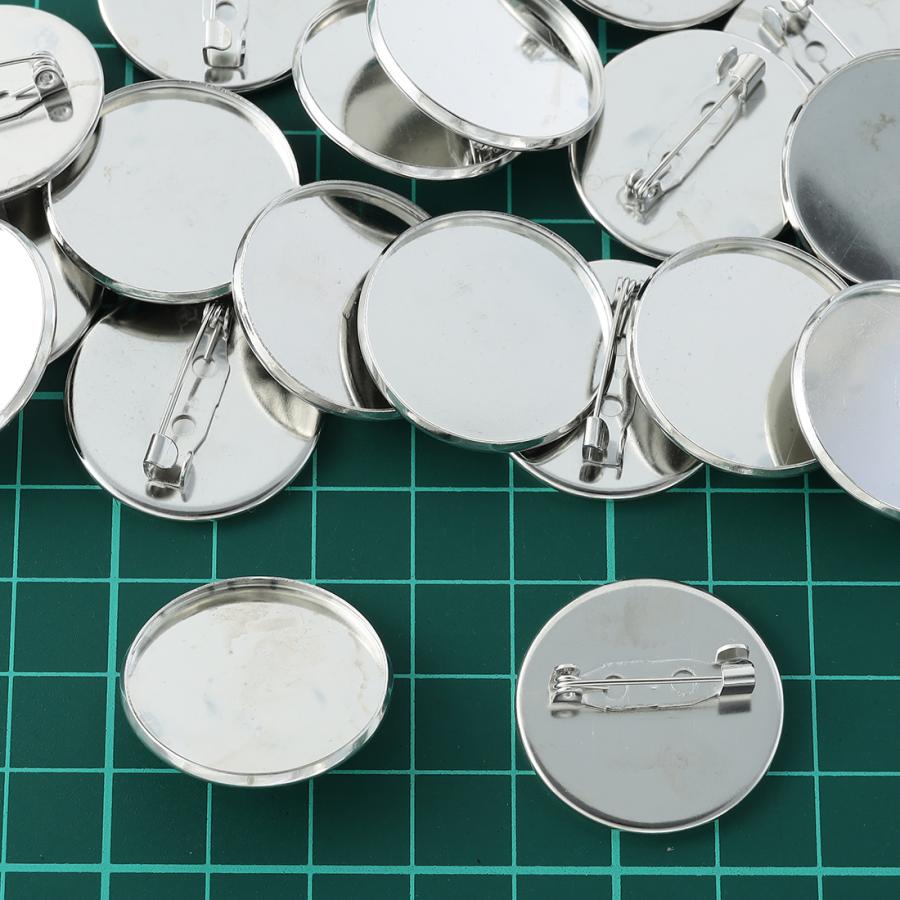 ブローチピン 台座 付き シルバー 25mm 丸皿 ふち有 20個 ブローチ 金具 セッティング台 アクセサリー パーツ AP2257 ...