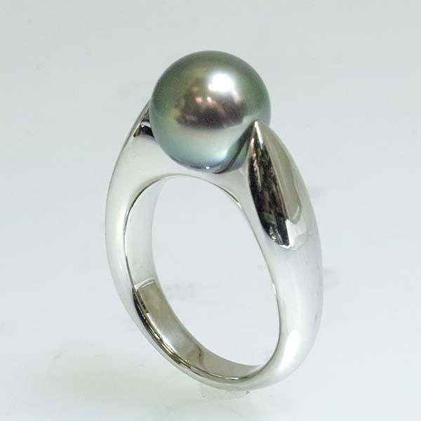 MIKIMOTO ミキモト オーロラピーコック 黒蝶真珠 10.6mm MIKIMOTO ミキモト オーロラピーコック 黒蝶真珠 10.6mm
