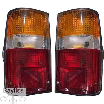 【並行輸入品】 トヨタハイラックス車用テールライト ブレーキライト ln106 ln107 1994?1997 rn85 1995 1ペア : HIRYU - 通販 - Yahoo!ショッピング