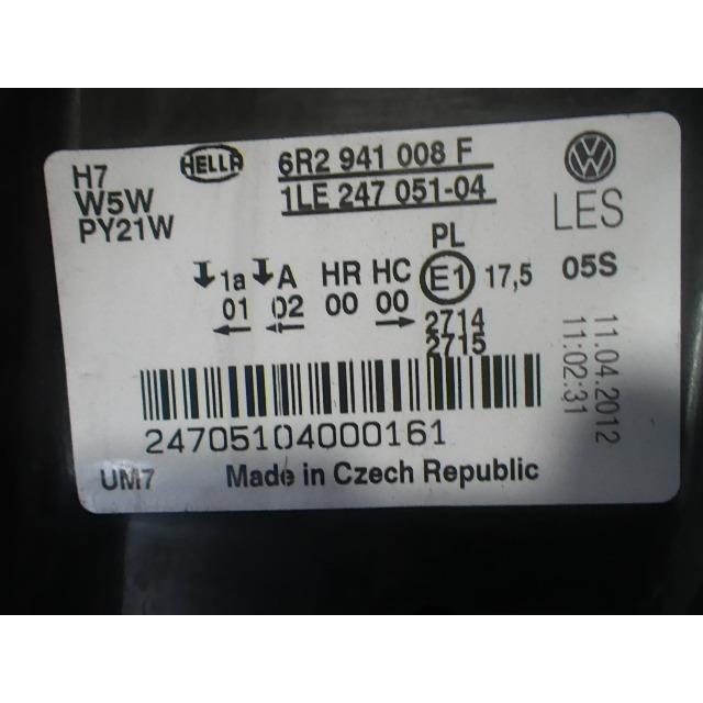 【KAP】144068 VW ポロ 6RCBZ 右ヘッドライト/純正 : 小屋オートパーツ - 通販 - Yahoo!ショッピング