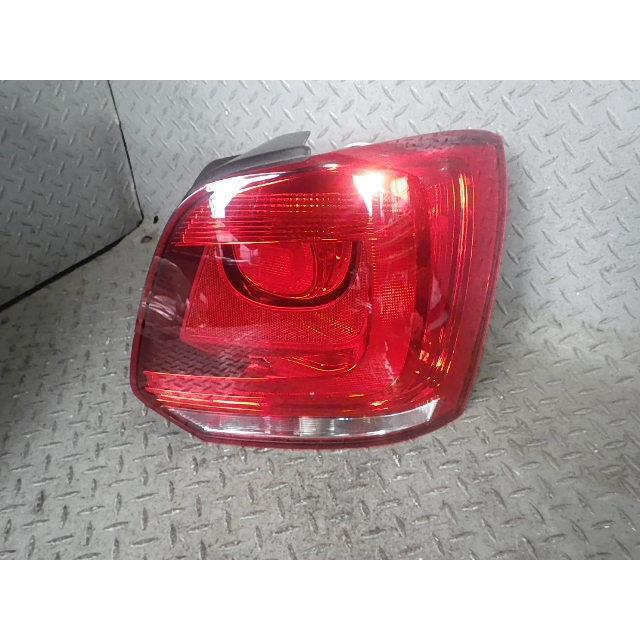 【KAP】144068 VW ポロ 6RCBZ 右テールランプ/純正 : 小屋オートパーツ - 通販 - Yahoo!ショッピング