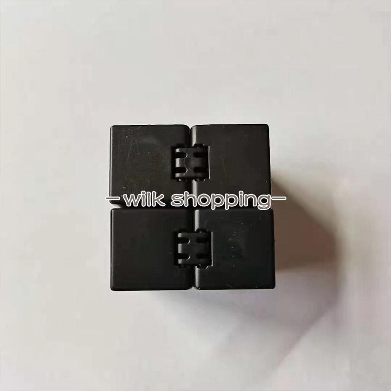 インフィニティキューブ 無限キューブ 大人 おもちゃ おうち 暇潰し グッズ ひまつぶし ストレス 不安 緊張 集中力 プレゼント ギフト :xn-058t43n872:KSMCヤフーショップ ...