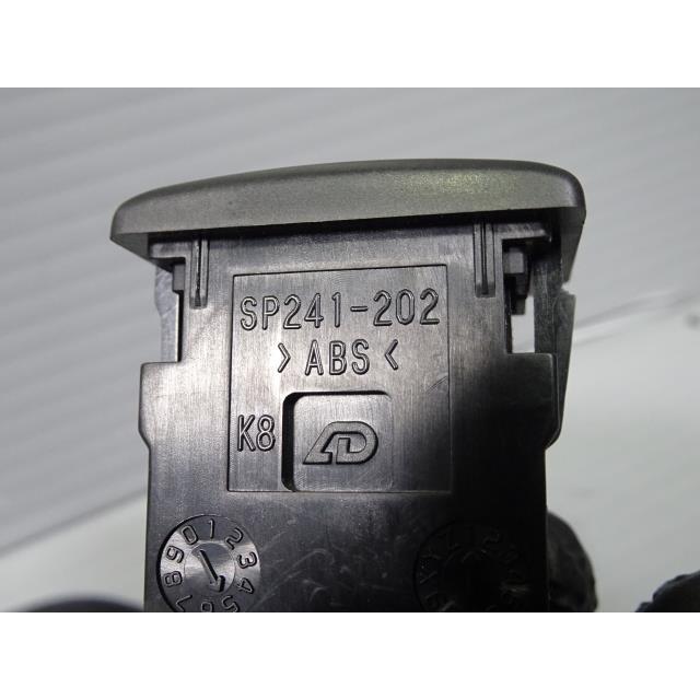 スクラム ABA-DG17W 「シートヒータースイッチ」 Z2S PZターボ DA17W テスト済 1kurudepa22-04-16 :202204001669150:くるデパヤフーショップ ...