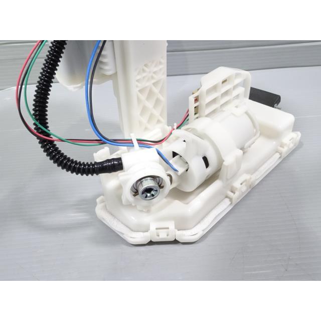 カローラツーリング 3BA-ZRE212W 燃料 フューエル ポンプ 1K3 Aisan 77020-12A30 S テスト済 7951km ...