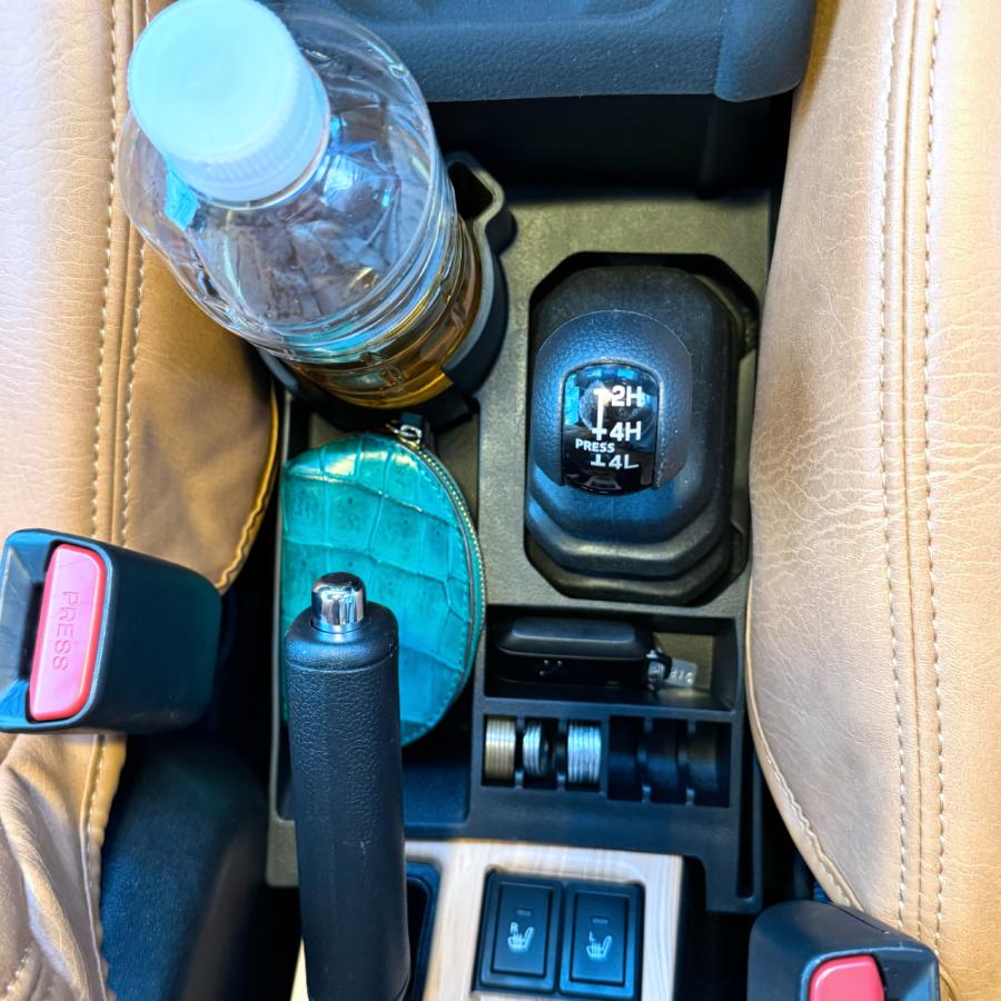 ジムニー JB64 シエラ JB74 ノマド JC74 センターコンソールトレイ ドリンクホルダー 収納 小物入れ 便利グッズ パーツ : くるまドットコム - 通販 - Yahoo!ショッピング