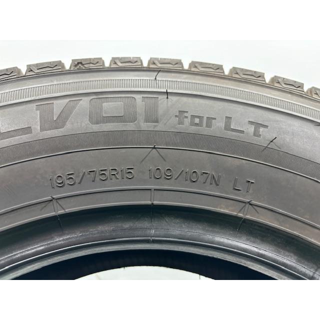 WINTER MAXX ☆送料込み☆ 2024年製 195/75R15 109/107N LT ダンロップ LV01 for スタッドレス 6本 195/75/15 タイヤ : クルマの ...