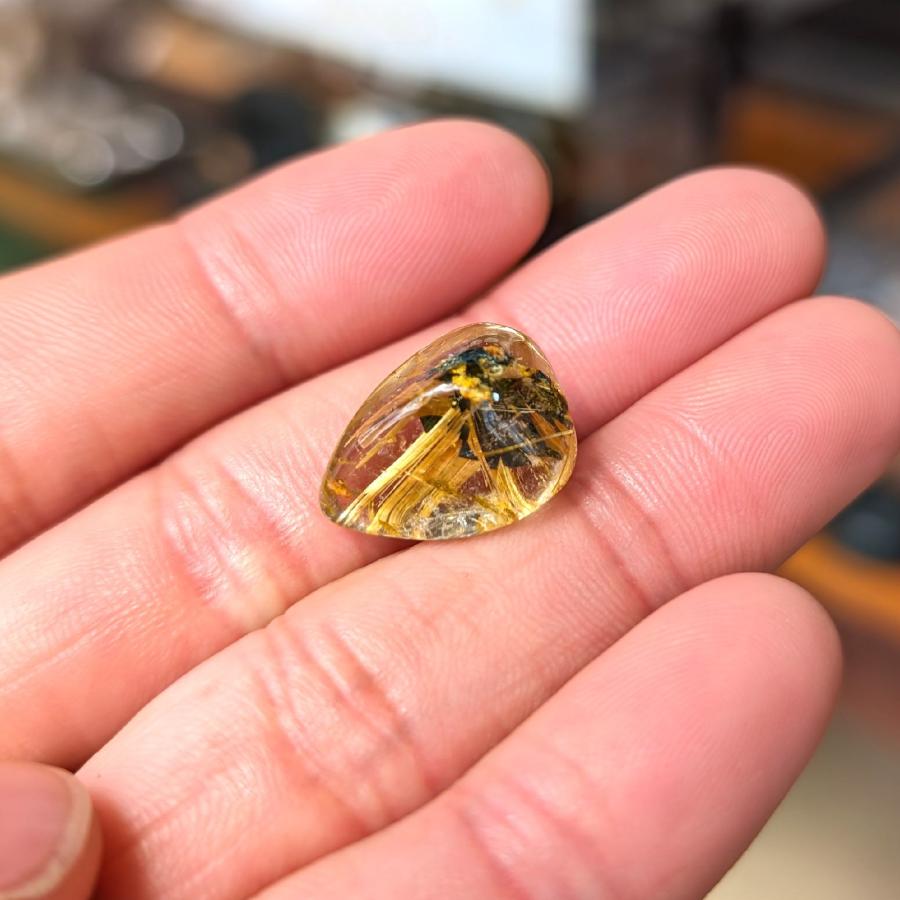 強烈なパワーを放射するルース 一点物 レインボー太陽放射ルチル Lgt4 虹入水晶 お守り ギフト 京海堂 : 京海堂 - 通販 ...