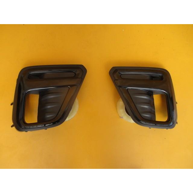 フォレスター SK5 SK9 純正フロントバンパーフォグランプカバー左右 57731SJ130/150 57731SJ120/140 フォグ ...