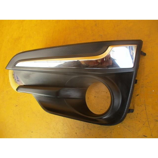 インプレッサスポーツ GT6 GT7 左フォグカバー 57731FL050/170 左フォグランプカバー フォグベゼル 左側 57704 ...