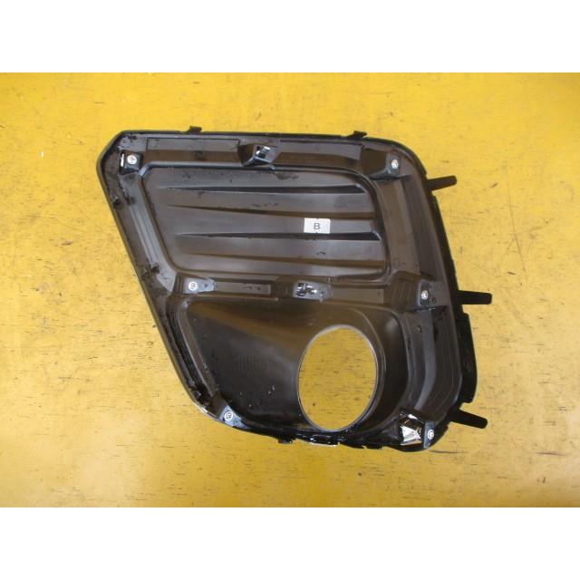 フォレスター SK5 純正フロントバンパー右フォグカバー C160101840 57731SJ060/080 フォグランプカバー右側 メッキ ...