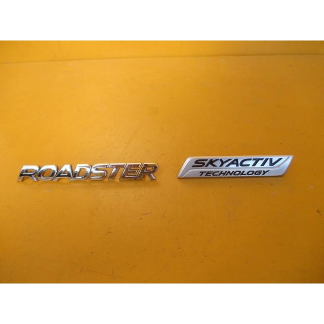 ロードスター ND系 ND5RC 純正リアバンパー エンブレム 左右 N243-51771 ROADSTER SKYACTIV ...