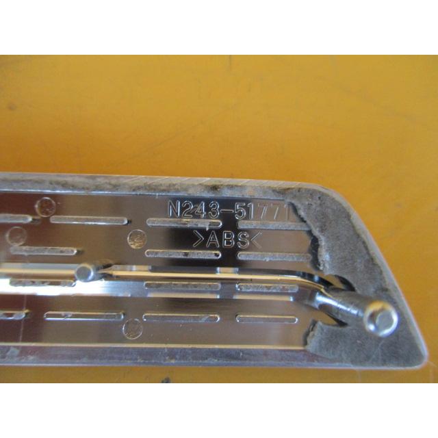 ロードスター ND系 ND5RC 純正リアバンパー エンブレム 左右 N243-51771 ROADSTER SKYACTIV ...