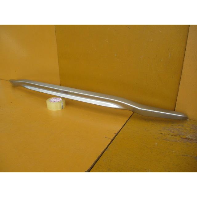 ノート E12 後期 純正リアバンパーガーニッシュ 85064 8A56A AUTECH オーテック リアガーニッシュ 85022 5WJ0H ...