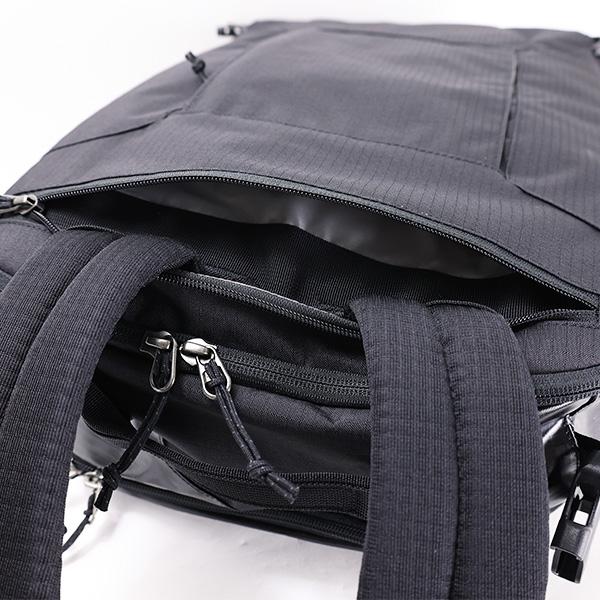 Patagonia パタゴニア Black Hole Mini MLC ショルダーバッグ クロスボディバッグ バックパック アウトドア メンズ ...