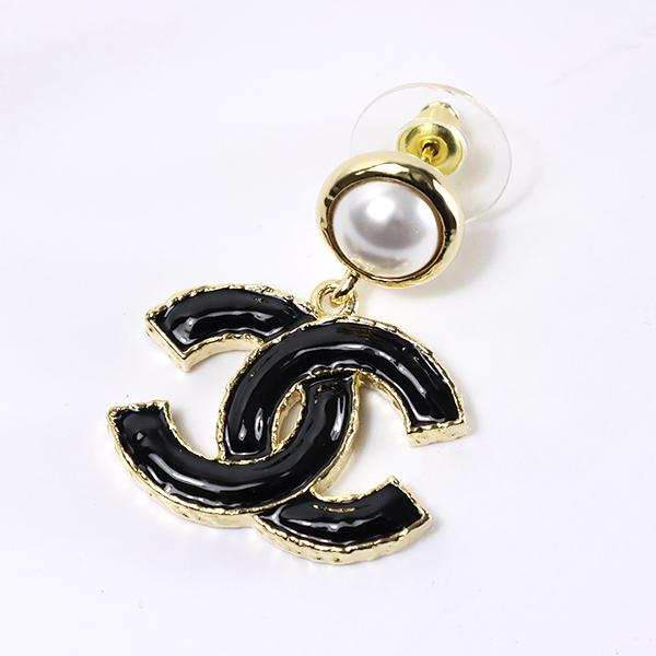 CHANEL シャネル Coco Mark Earrings ココマークイヤリング ピアス ゴールド 両耳用 レディース ABC245 ...
