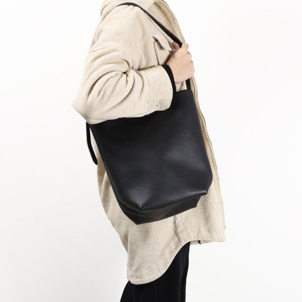 THE ROW ザ・ロウ MEDIUM N/S SHOULDER BAG ショルダーバッグ THE ROW ザ・ロウ MEDIUM N/S SHOULDER BAG ショルダーバッグ