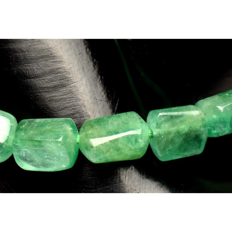 【1点物】AAAA☆透過性抜群 エメラルド 6-9.5X5-6.5mm 原石ラフカット ブレスレット _M4280 : ラトリエ - 通販 - Yahoo!ショッピング