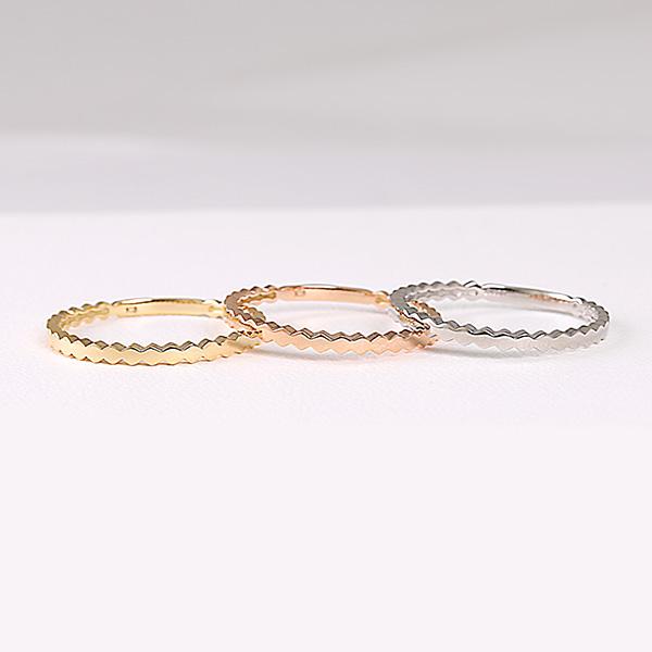 プチハニカムリング 18金YG かわいいファッションリング 18k プチハニカムリング 18金YG かわいいファッションリング 18k