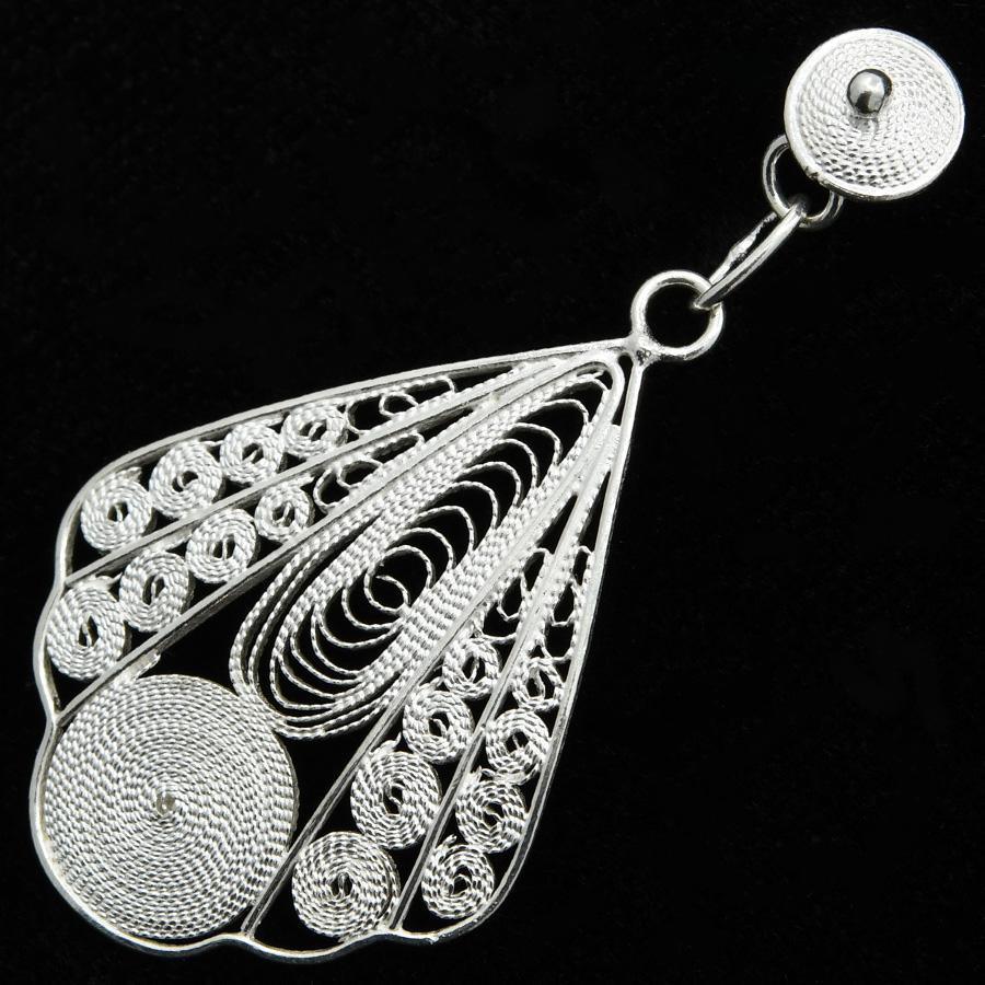 フィリグリー ピアス 美しい手仕事の繊細な銀線細工 ジョグジャカルタ KA79 G.A65.0915 : 10003338 : ルコリエYahoo!店 - 通販 - Yahoo!ショッピング