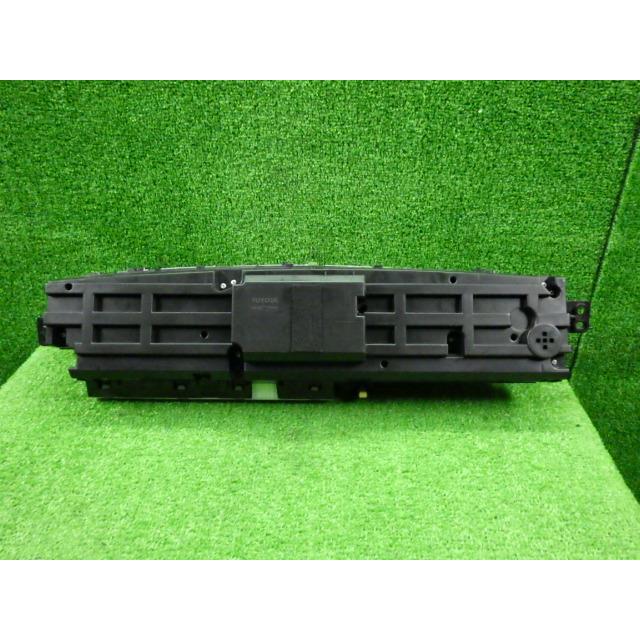 プリウス DAA-ZVW30 スピードメーター 1F7 ヤザキ 769166-660 走行28,346キロ 83800-47620 7975 : リプロ企画ヤフーショッピング店 - 通販 ...