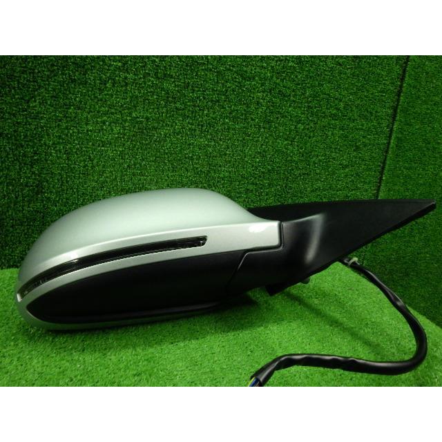 アウディ A4 ABA-8KCDH 右サイドミラー 銀 電動格納/ウィンカー・ヒーター付/10ピン 8165 : リプロ企画ヤフーショッピング店 - 通販 - Yahoo!ショッピング