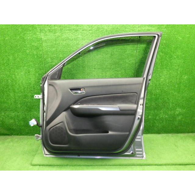 エスクード 4BA-YEA1S 右FドアASSY ZCD ガンメタリック 68001-54P01 8240 : リプロ企画ヤフーショッピング店 - 通販 - Yahoo!ショッピング