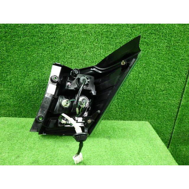 フリード DAA-GP3 左テールランプ イチコ D102 美品 33551-SYY-N71 8261 : リプロ企画ヤフーショッピング店 - 通販 - Yahoo!ショッピング