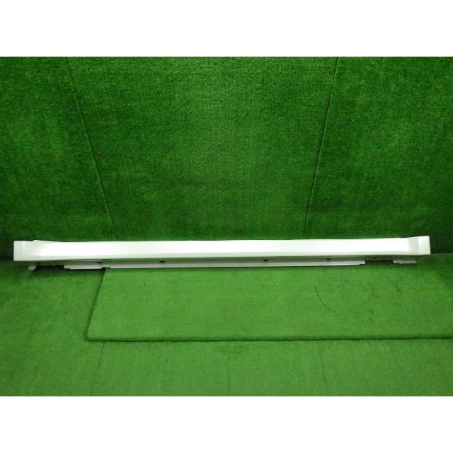 レガシィ DBA-BR9 右サイドステップ 37J 白 純正 割れ無し♪ 8295 : リプロ企画ヤフーショッピング店 - 通販 - Yahoo!ショッピング