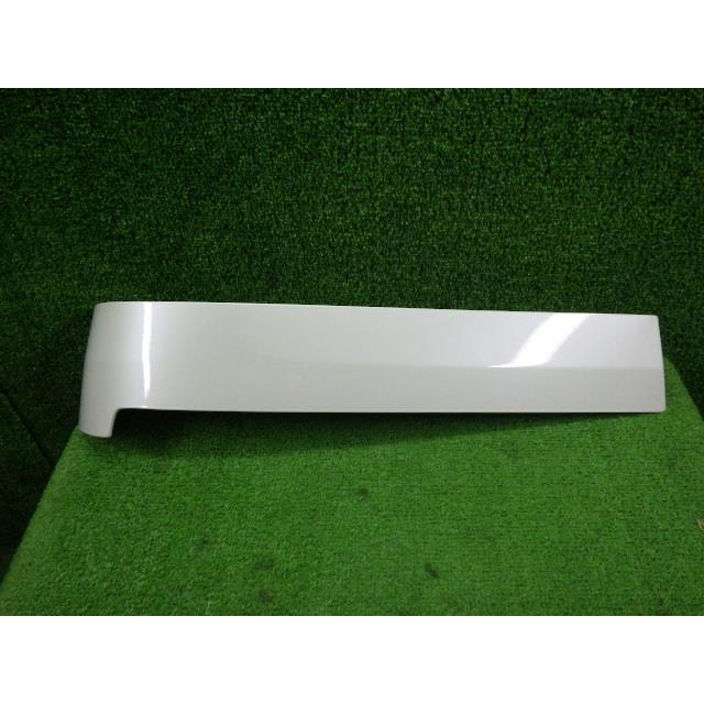 スペーシア MK32S Z7T 白パール 右センターレールカバー スライドドアレールカバー 64310-81M00 8307 : リプロ企画 ...