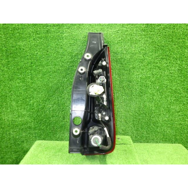 スペーシア DBA-MK32S 左テールランプ コイト220-59294 LED点灯テスト済み 35670-81M01 35670-81M02 ...