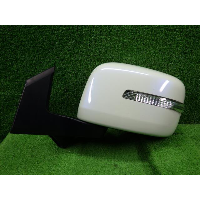 ワゴンR ワゴンR DBA-MH34S 左サイドミラー ZVH 白パール 電動格納/ヒーター/ウィンカー付/8ピン/ 84702-72M33-ZVH 84702-72MV4-ZVH 8335 ...