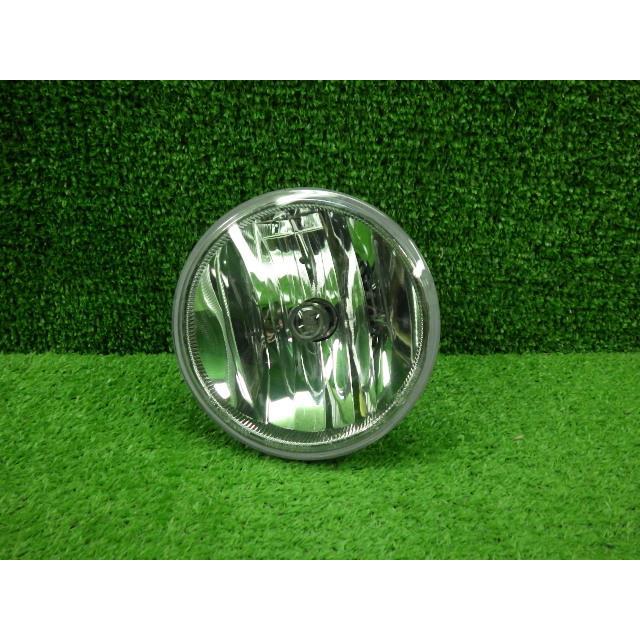 ハイエース 3DF-GDH206V 右フォグランプ 81210-0E022 8686 : リプロ企画ヤフーショッピング店 - 通販 - Yahoo!ショッピング