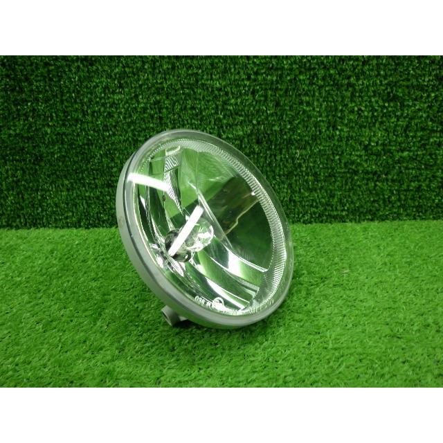 ハイエース 3DF-GDH206V 右フォグランプ 81210-0E022 8686 : リプロ企画ヤフーショッピング店 - 通販 - Yahoo!ショッピング