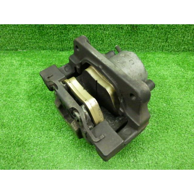 BMW 523d LDA-FW20 右Fキャリパー パット付/ 34116791920 8867 : 000000886744330 : リ ...