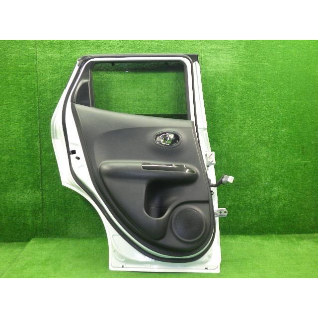 ジューク CBA-NF15 左RドアASSY QAB 白パール プライバシーガラス付 H210A-1KLMA 8912 : リプロ企画ヤフーショッピング店 - 通販 - Yahoo!ショッピング