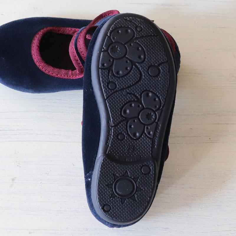 Cienta 【9月末頃入荷次第お届けのご予約】Cienta/ シエンタ 靴 ストラップフォーマルシューズ ベロア靴（キッズ ベビー レディス）500T-078 501T-075 ...