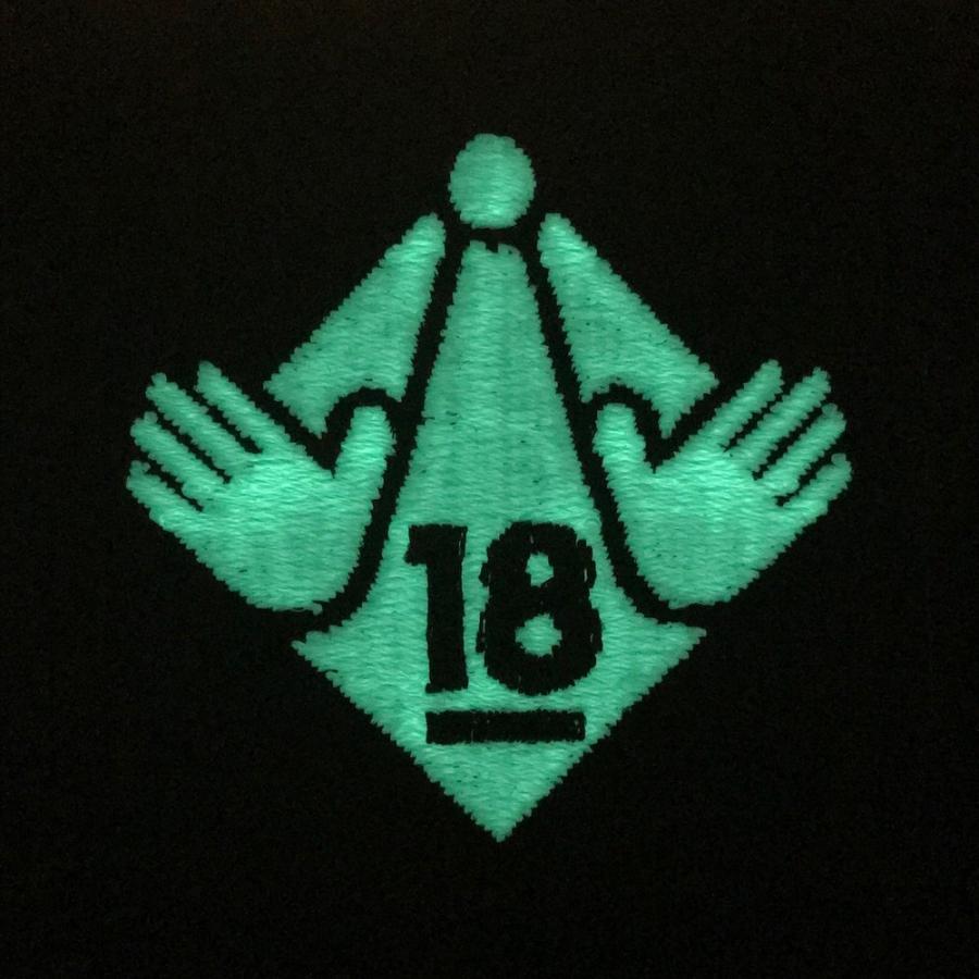 IXA EMB 18禁マーク 蓄光 パッチ : ie-sp33 : LIBERATOR - 通販 - Yahoo!ショッピング