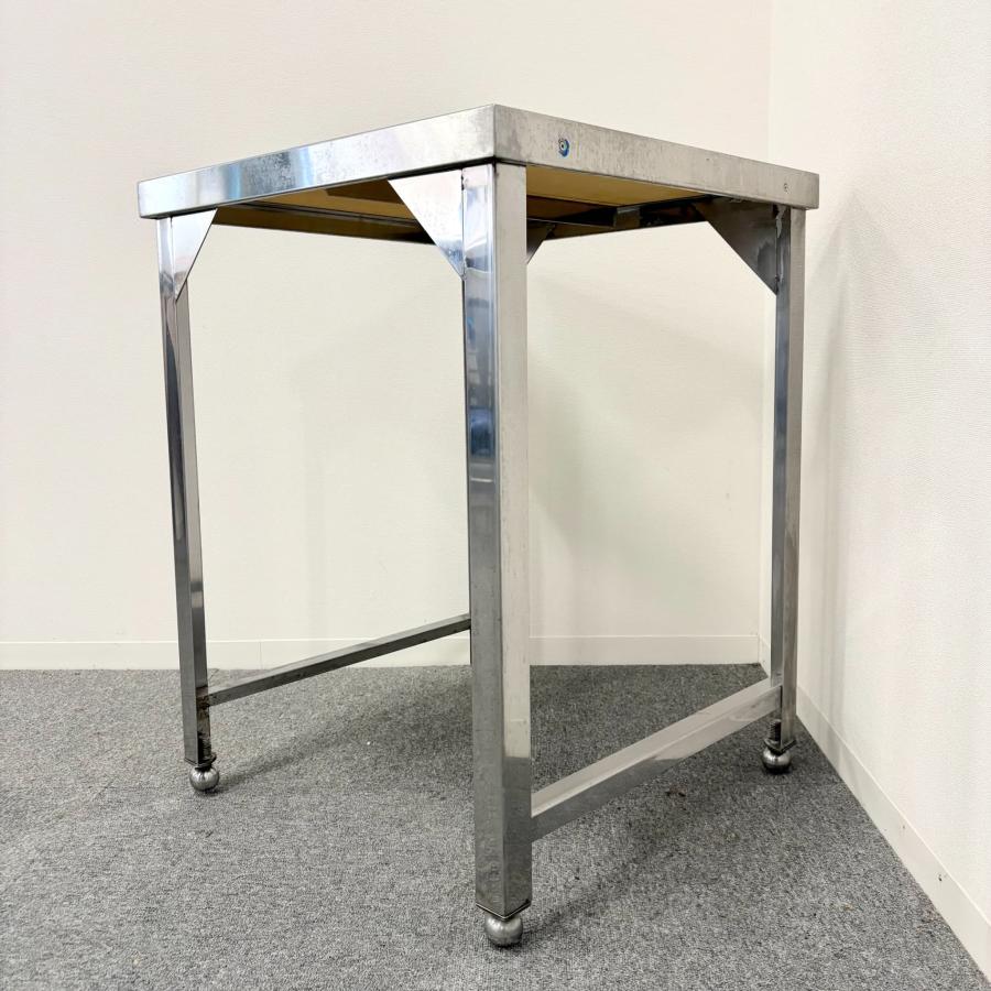 【直接引取限定(愛知県)】ステンレス作業台/幅600mm×奥行600mm×高さ800mm/業務用/厨房機器/台/棚/テーブル 1401 : 1401 : Re Mark’s - 通販 ...