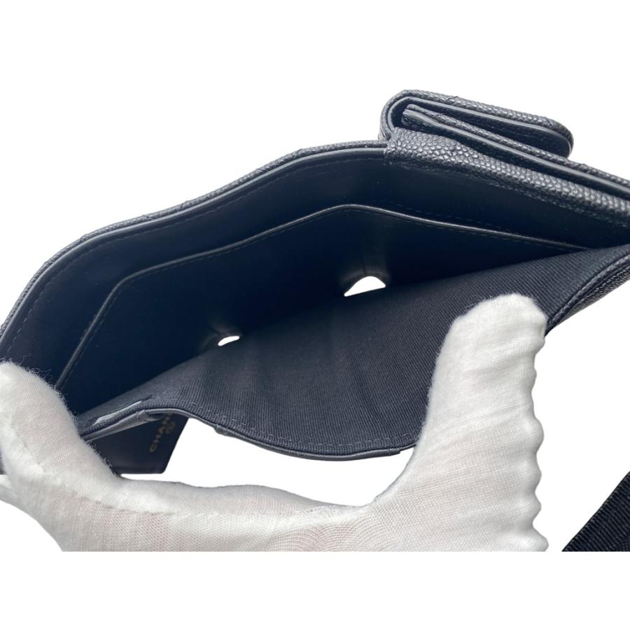 CHANEL シャネル 3つ折り財布 スモールフラップウォレット AP3080 マトラッセ キャビアスキン ココマーク トランプ ブラック ...