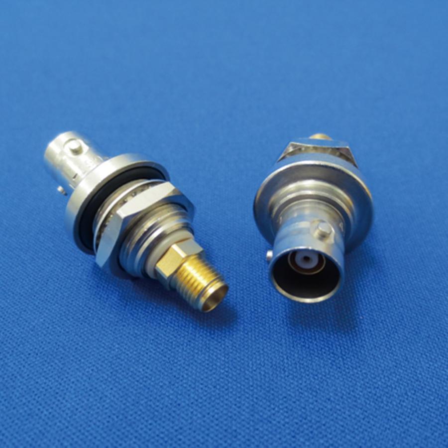 サンプラテック 気密型 トライアキシャル 3-Lug/SMAコネクター 30042 1個 : 生活計量(ライフスケール) - 通販 ...