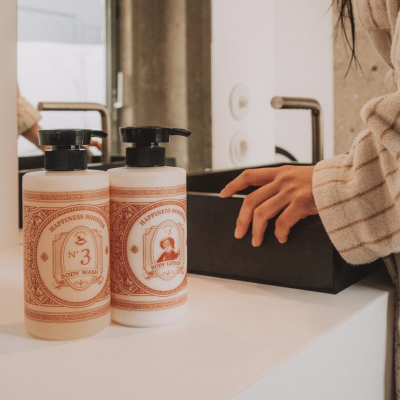 OPTATUM ボディークリーム 大容量 500ml ボディーローション 香水 いい香り フルーティー 誕生日 年末年始 ボディーケア ギフト プレゼント : opt-bl-hb : 自分 ...