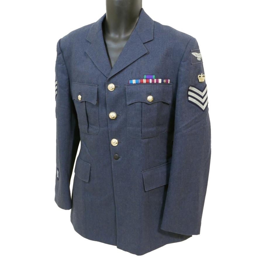 MILITARY イギリス軍 RAF No1 ドレスジャケット フライトサージェント 通信士 山岳救助隊 ベルト付き サイズ表記104R 画像 ...