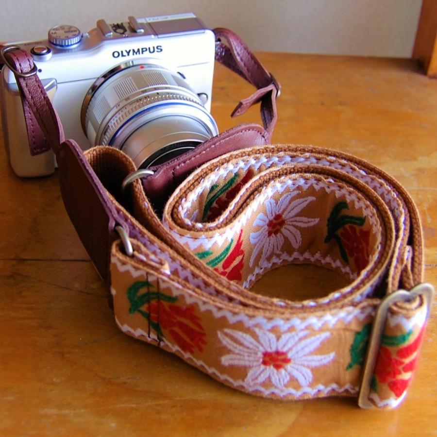カメラ ストラップ 一眼レフ レザー 本革 ミラーレス 男女兼用 お洒落 カメラベルト レディース 日本製 ラブハンズ チロルの2wayカメラ ...