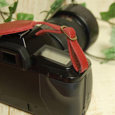 カメラ ストラップ 一眼レフ レザー 本革 ミラーレス 男女兼用 お洒落 カメラベルト レディース 日本製 ラブハンズ チロルの2wayカメラ ...