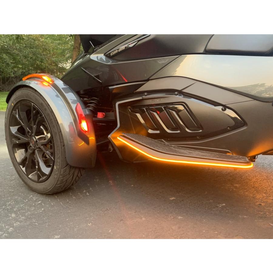 TricLED RT 2020+デュアルカラーランニングボードLED SPYDER 2020〜モデル用 : LIRICA - 通販 ...