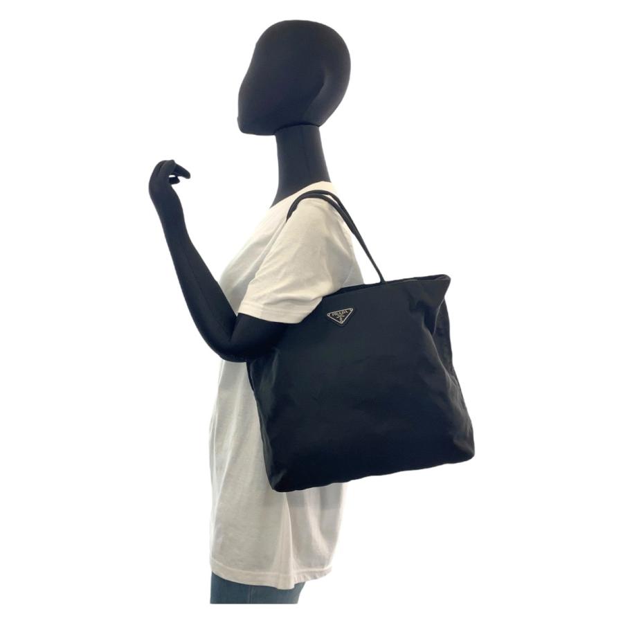 PRADA 美品 プラダ テスート 三角ロゴプレート ブラック 黒 シルバー金具 ナイロン トートバッグ ショルダーバッグ レディース ...