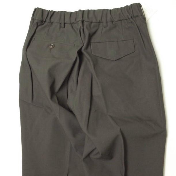 新品 HELKA ヘルカ 日本製 TROUSERS - 8CC 1タックイージートラウザーズパンツ HELKA-10 S(30) D.GRAY ...