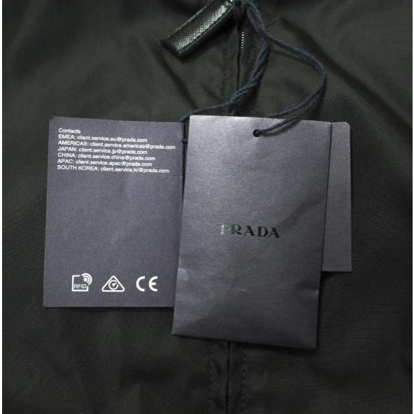 PRADA プラダ 22AW Re-Nylon PLATE LOGO BOMBER JACKET 三角 PRADA プラダ 22AW Re-Nylon PLATE LOGO BOMBER JACKET 三角