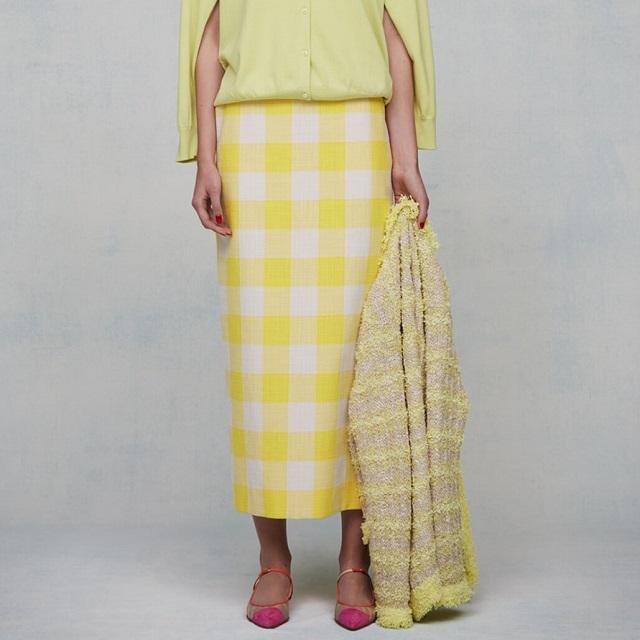 Drawer ドゥロワー 23SS 日本製 バックスリット ブロックチェックロングスカート 6524-299-1718 36 YELLOW タイト 定価75,900円 ボトムス Drawer ドゥロワー 23SS 日本製 バックスリット ブロックチェック