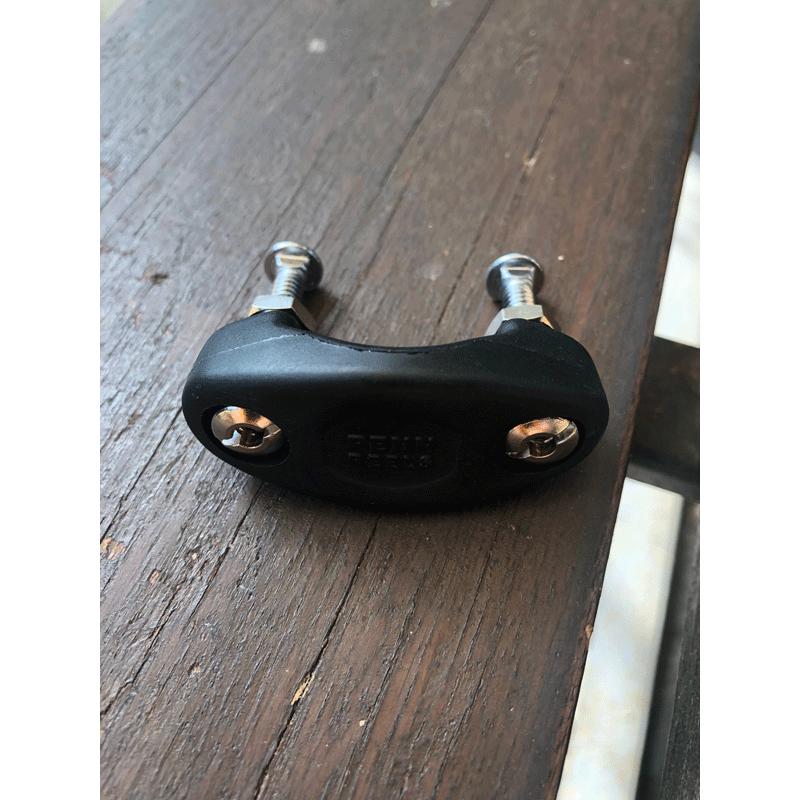 Penn（ペン） 2/0,3/0,4/0-113PENN ROD CLAMP KIT : LoveFish - 通販 - Yahoo!ショッピング